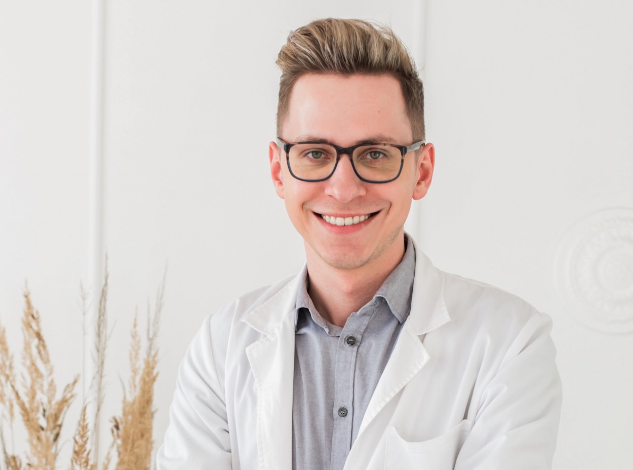 Kodėl atrodome senesni už bendraamžius? Gydytojas dermatologas apie tai ...