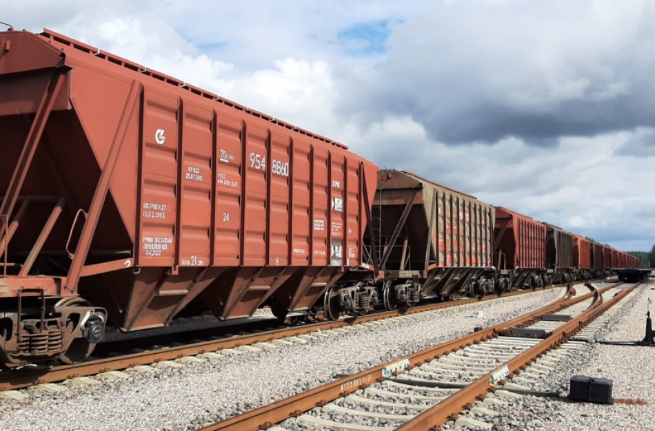„LTG Cargo“ lietuviškų grūdų gabenimo sezonas: susigrąžinti grūdovežiai ...